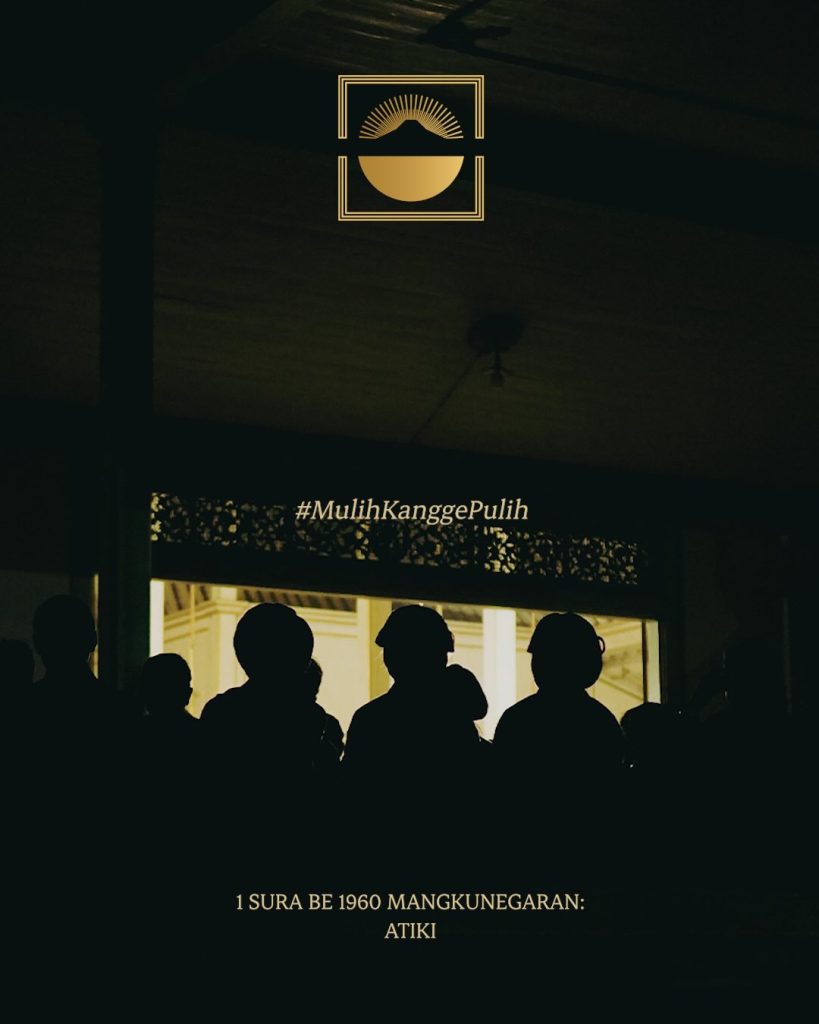 Kirab Pusaka dan Laku Tapa Bisu 1 Sura di Mangkunegaran Solo - Hamzah ...